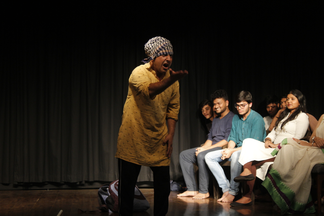 ONE MAN PLAY, ‘Maa Mujhe Tagore Bana De’ - BESC | The Bhawanipur ...